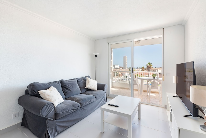 Apartamento 'Bahía Mar' Con Vistas Al Mar, Terraza Privada Y Wi-fi - Mazarrón