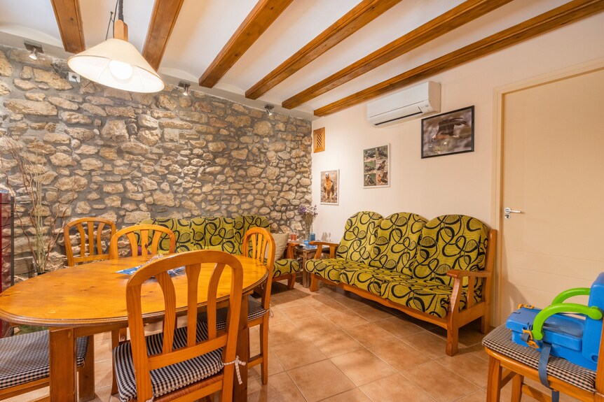 Room 'Habitación Cuadruple' With Mountain View, Wi-fi And Air Conditioning - Tremp