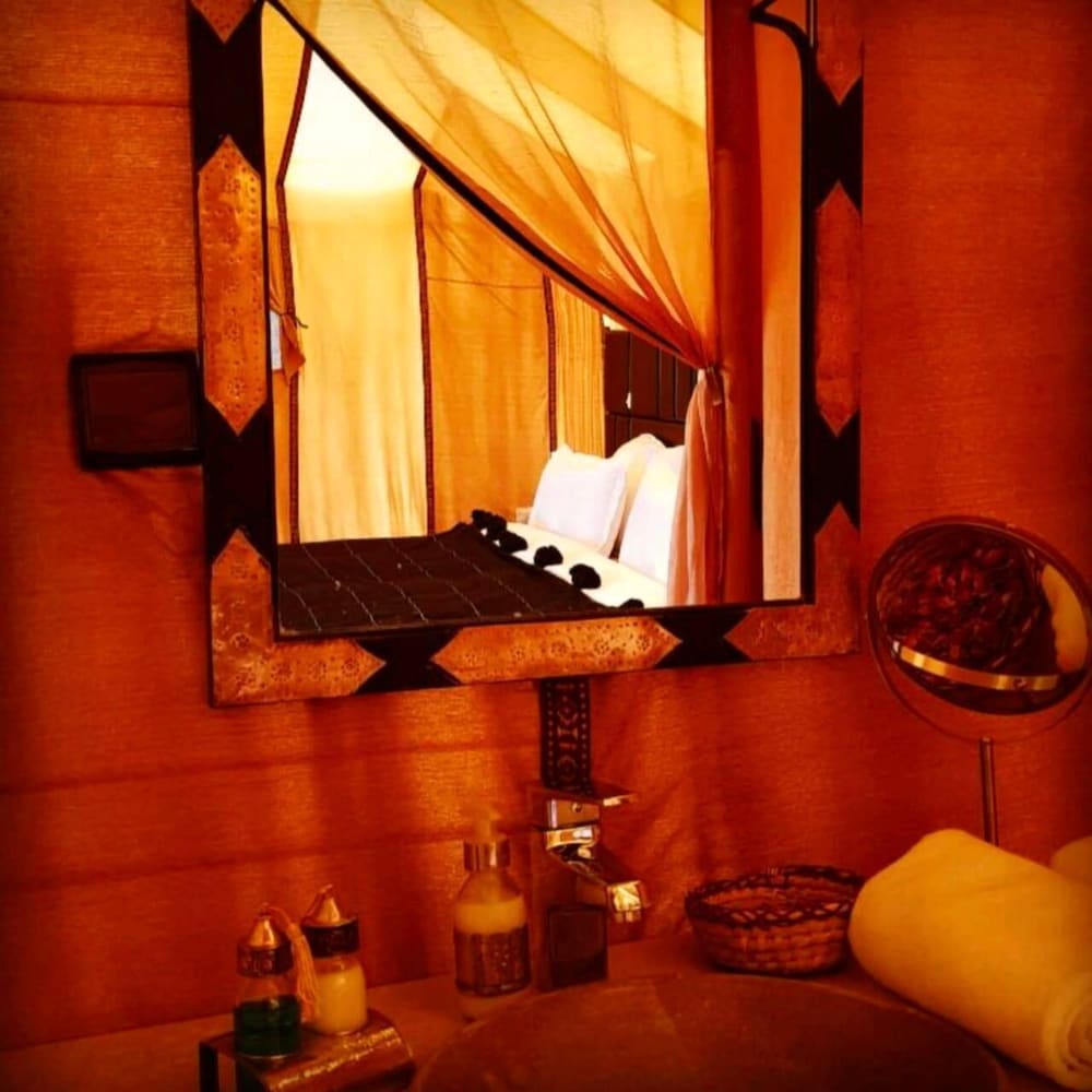 Les Pyramides Merzouga Camp - Merzouga