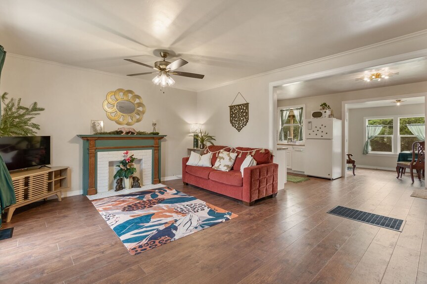 The Leopard Lounge - Tulsa, OK