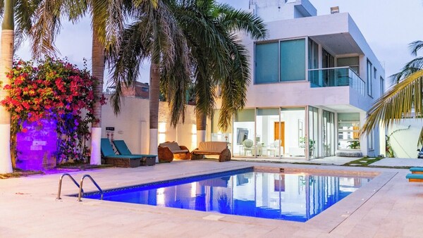 Casa Romero Cartagena Club De Playa - Caribbean