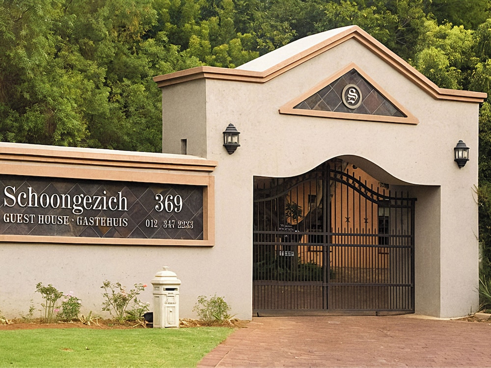Schoongezich Guesthouse - Pretoria, South Africa