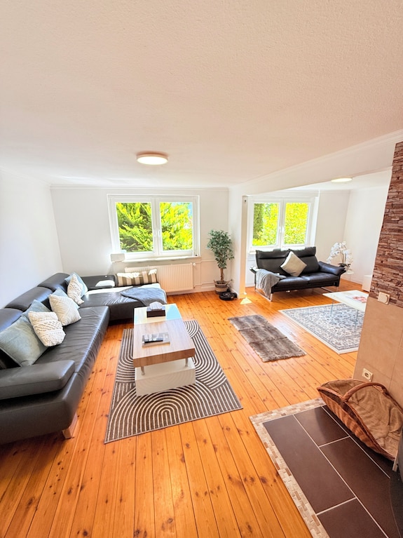 Modern Vacation Home With Sauna, Fireplace & Billiards - Close To The Lake - Bad Segeberg