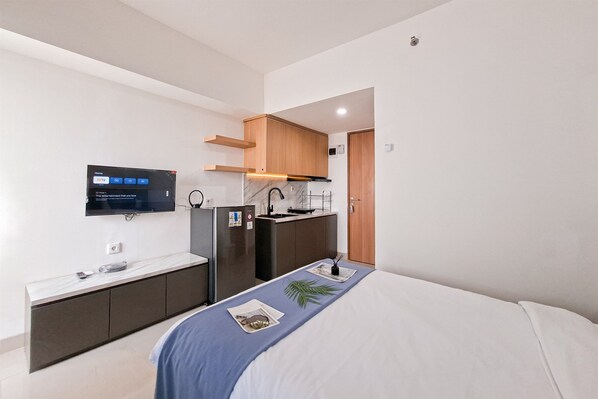 Studio Near Krl Station At Cisauk Point Apartment Reviews, Deals ...