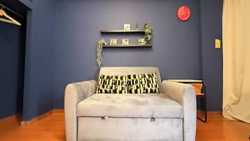 Quarto, 1 quarto | Sala de estar | Smart TV de 50 polegadas com canais digitais