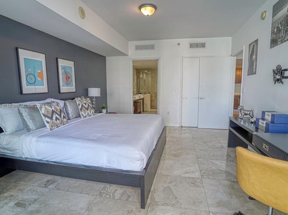 Icon Brickell - 17th floor - Sea View - Spa Access - Miami | Vrbo
