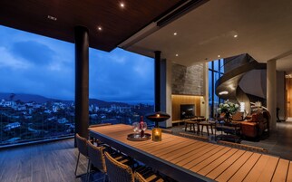 Apartamento presidencial | Área de estar | TV de tela plana 36 polegadas com canais a cabo