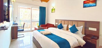 Quarto Individual Deluxe, vista para a montanha | Secretária, secretária adequada para computadores portáteis 