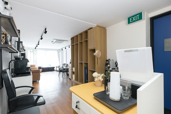 Cozzzee Hostel - Singapore