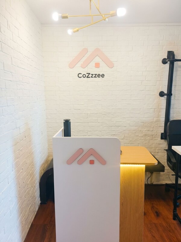 Cozzzee Hostel - Singapore