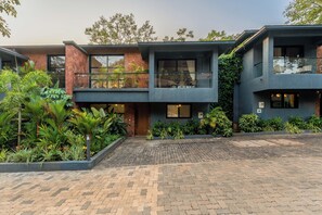 Fachada da propriedade