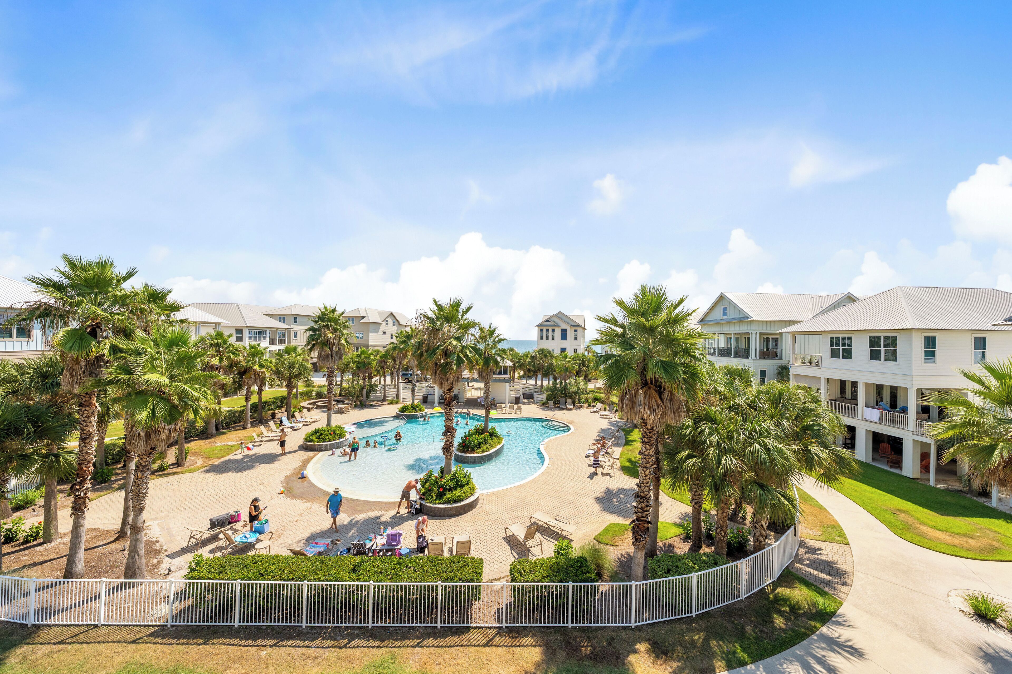 Casa Signature, várias camas, varanda, vista para a piscina | Vista da varanda