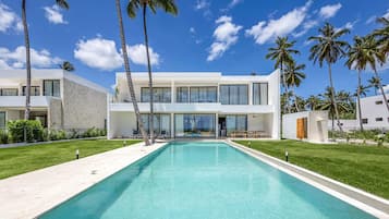 Vila | 6 quartos, acesso à internet de alta velocidade