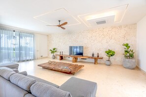 Villa | 6 quartos, internet de alta velocidade