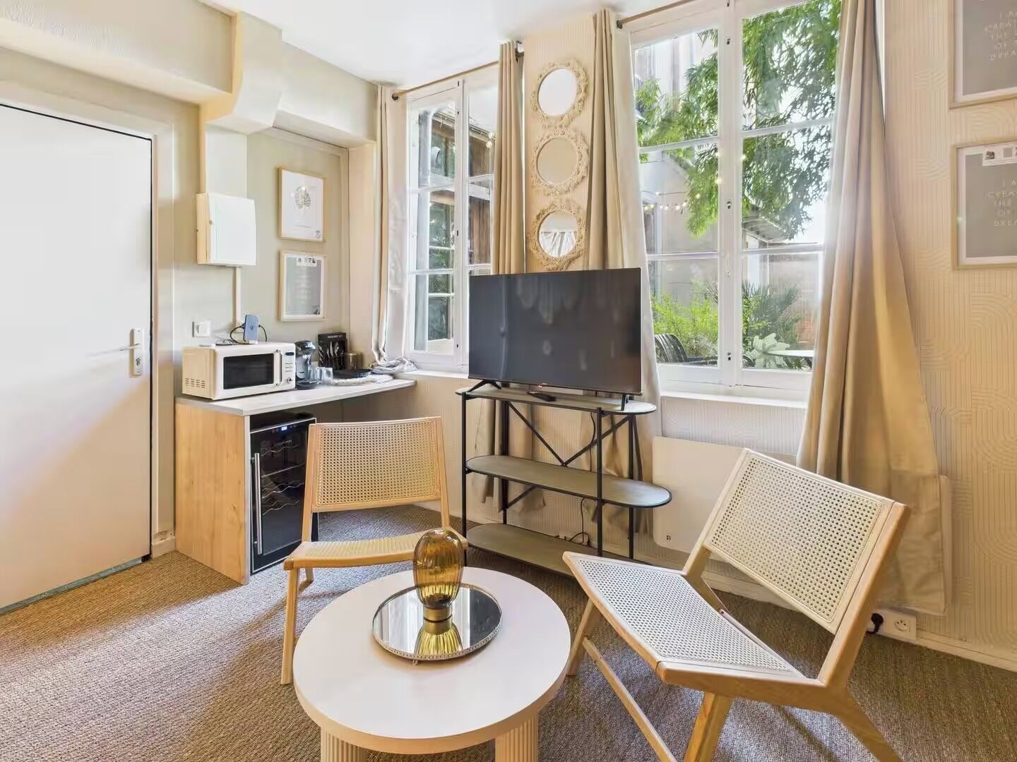 Quarto Comfort, Vista para a cidade | Sala de estar