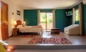 Suite Comfort, varanda, vista para o pátio | Wi-fi grátis 