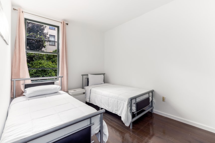 Tranquil 4-bedroom Apartment In Manhattan Perfect For Large Groups - Highbridge - Bronx NY