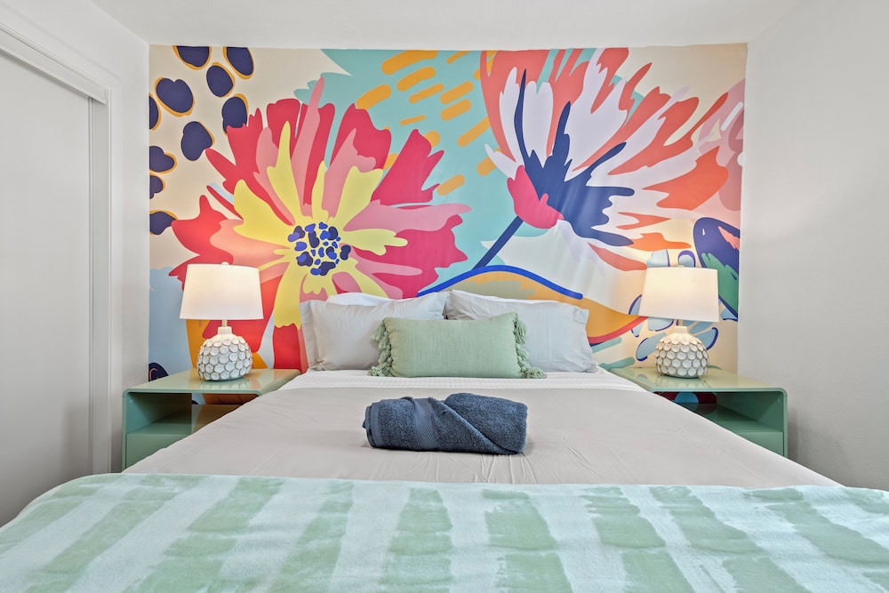 Central Dallas Stay- Med District Gem minutes from Oak Lawn & D-Town ...