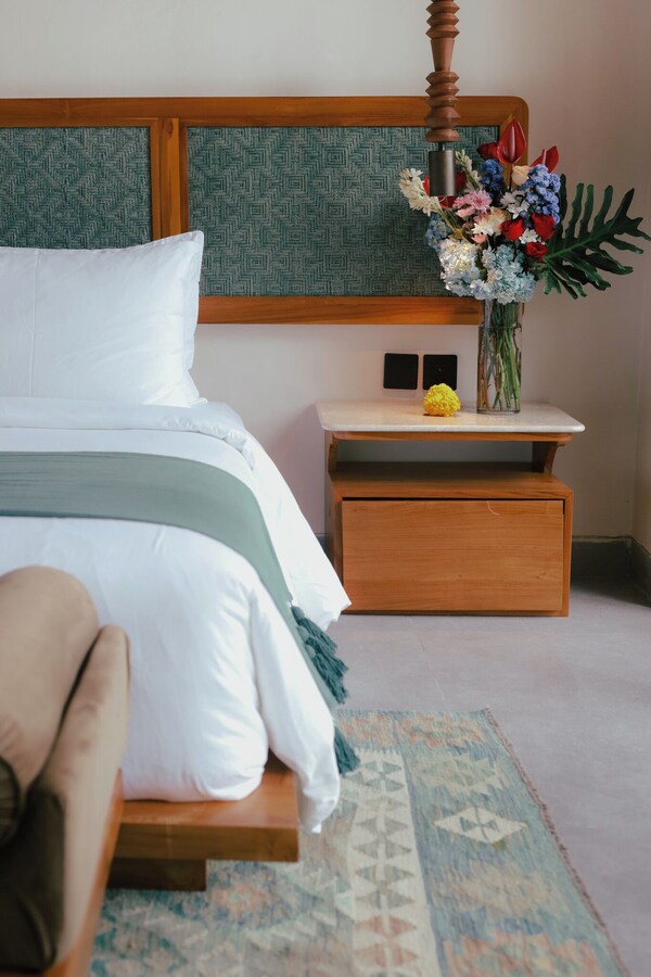 Leafy Riverbank - Bali