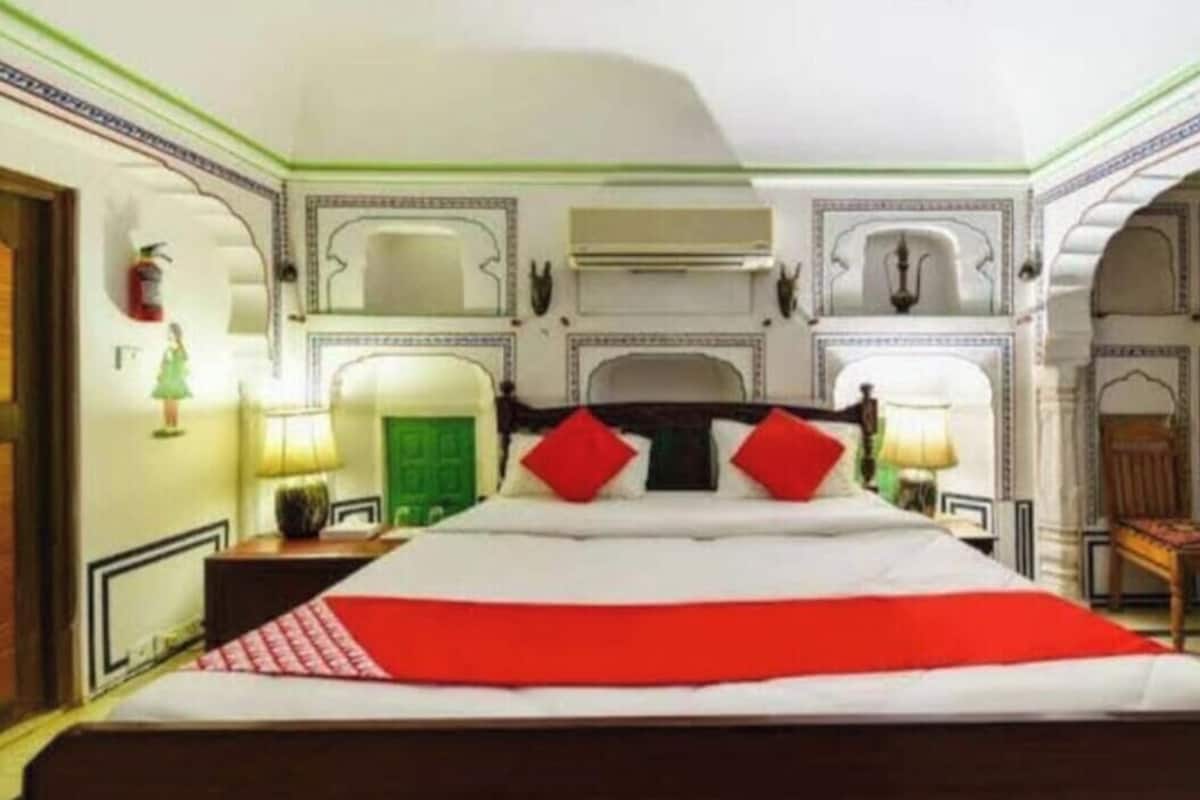 Escrivaninha, Wi-Fi de cortesia, roupa de cama