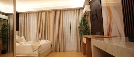 Quarto Individual Deluxe | Cofre no quarto, quartos insonorizados, ferro/tábua de engomar