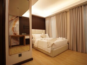 Quarto Individual Deluxe | Cofre no quarto, quartos insonorizados, ferro/tábua de engomar 