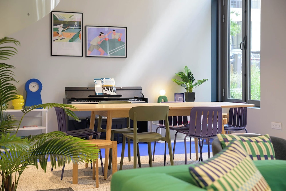 Student Factory Paris - Universeine - Saint-Denis, France