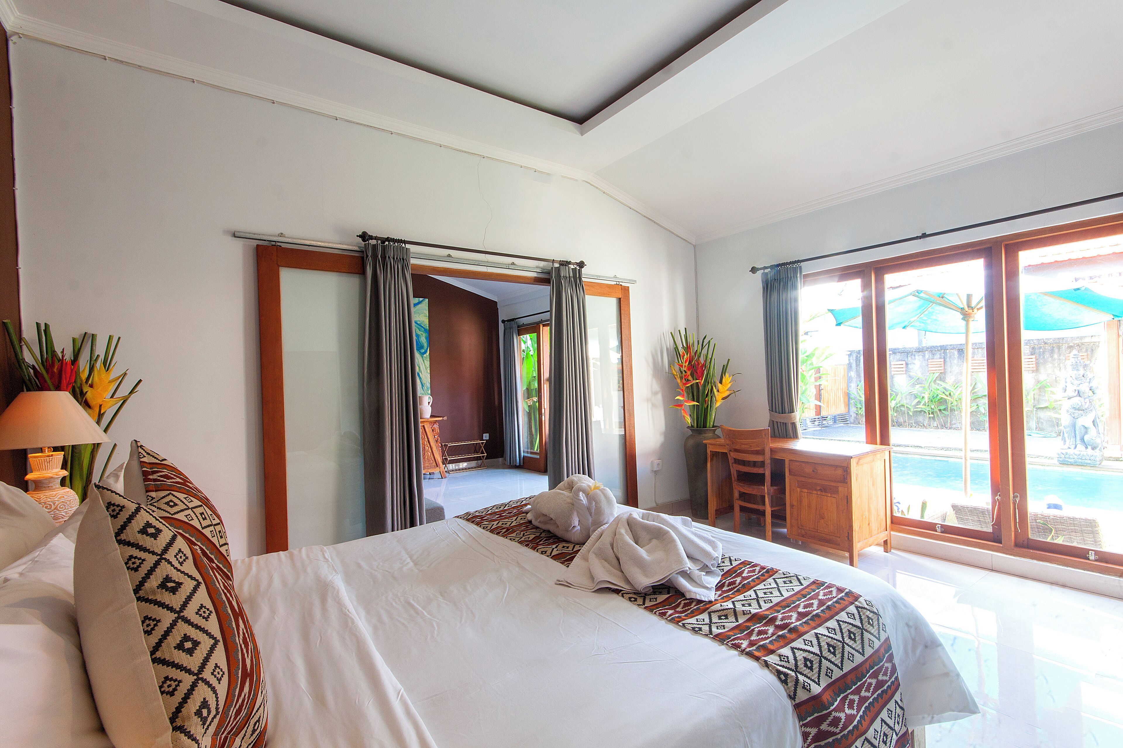 Casa conforto, 2 quartos, varanda, vista para a piscina | Wi-Fi de cortesia