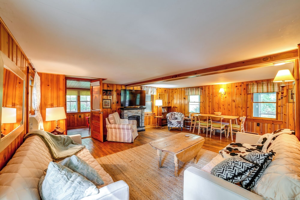 Susquehanna River Cabin: Hike, Hunt & Fish! - Montrose, PA