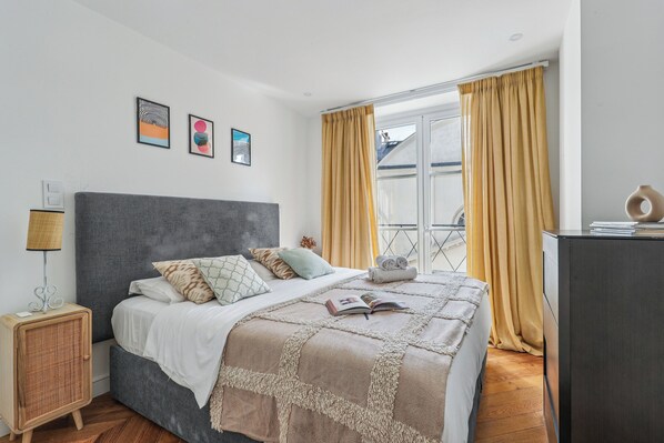 Apartamento Cidade, 1 cama de casal e sofá-cama, não fumadores | Ferro/tábua de engomar, berços/camas para crianças, Wi-fi grátis