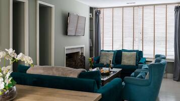 Apartamento | 4 quartos, acesso à internet de alta velocidade