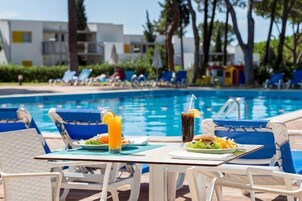Piscina exterior