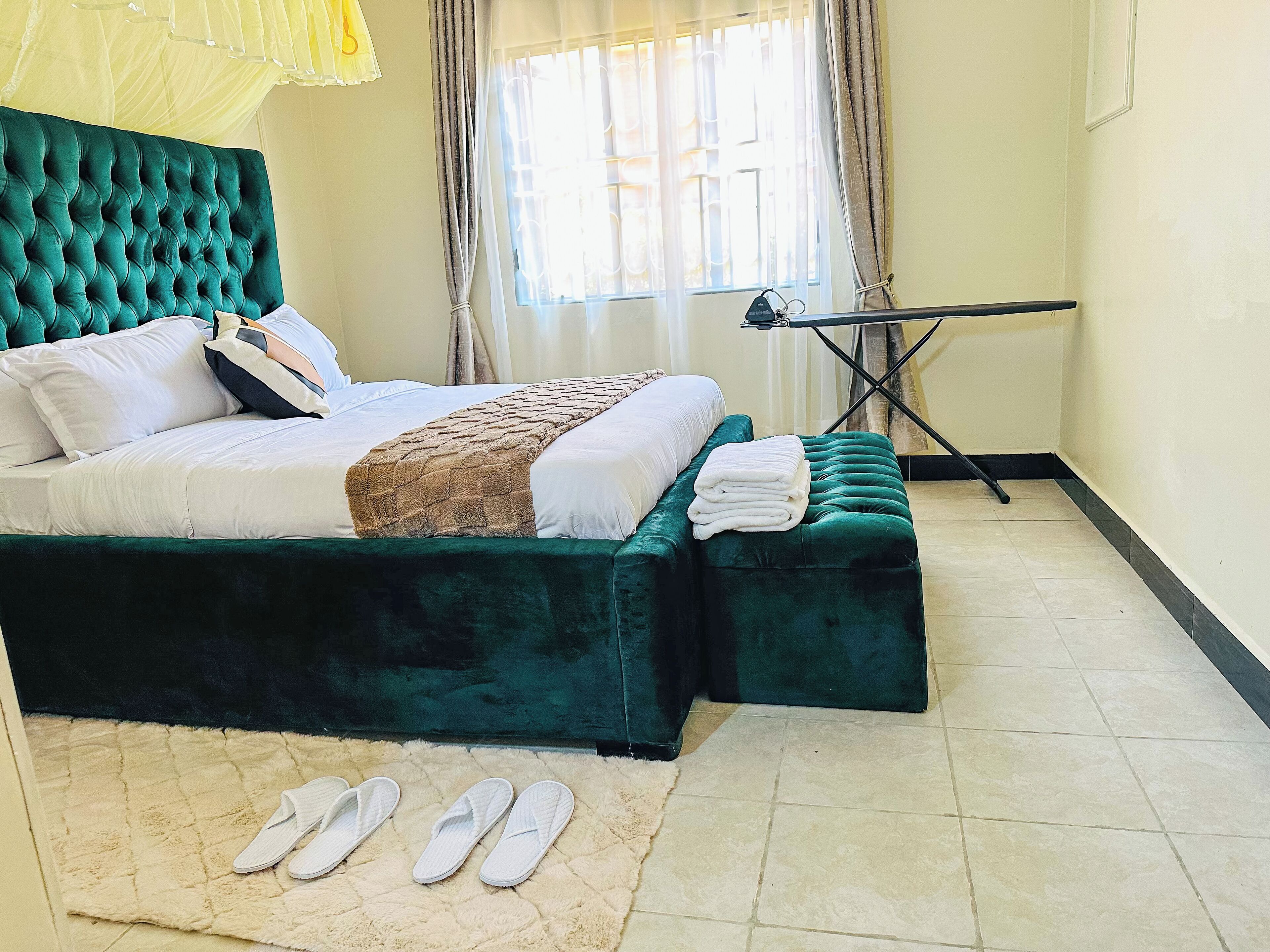 Quaint 2-bedroom House In Kisaasi For A Cozy Getaway - Kampala