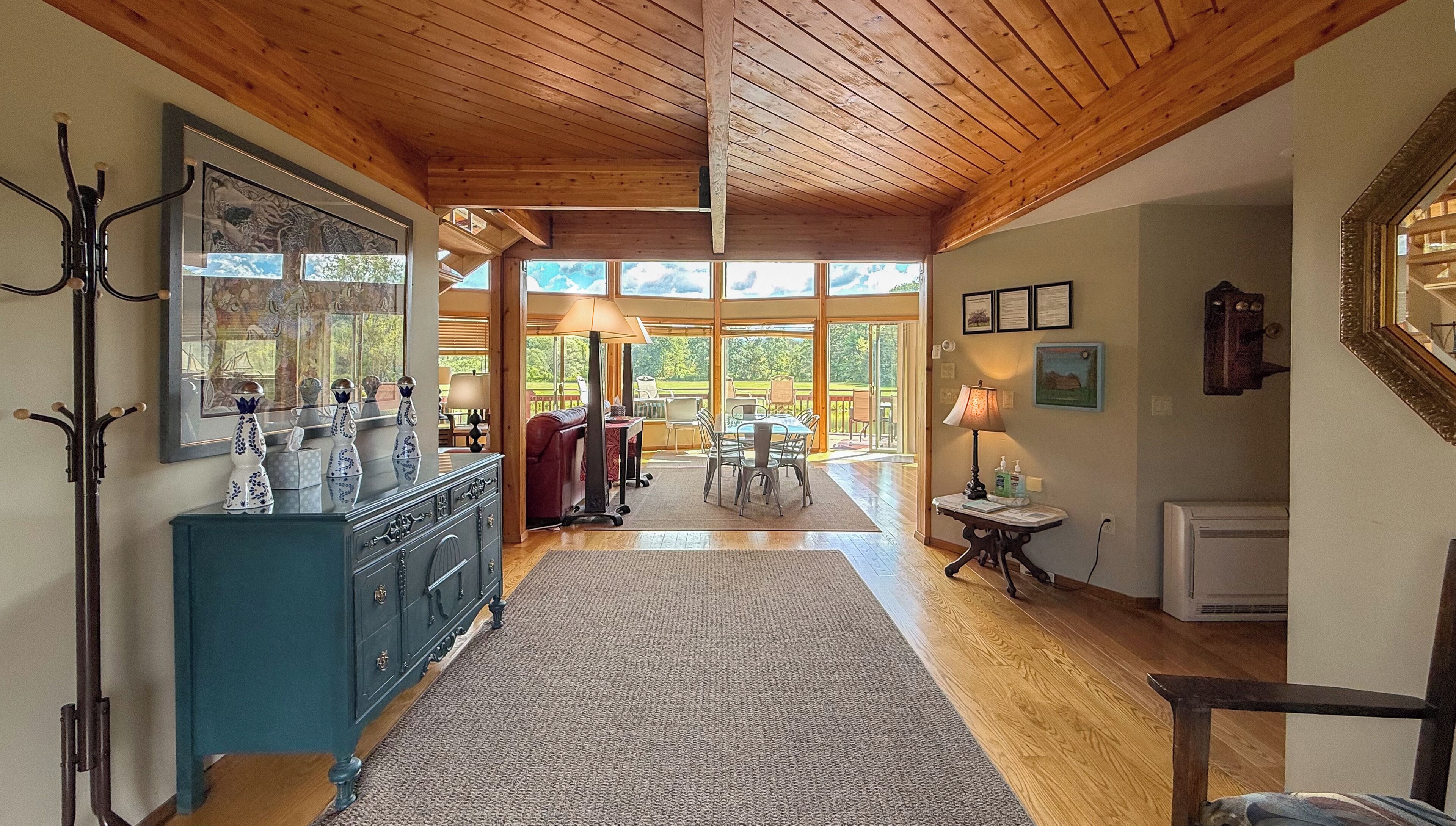 Apple Tree Pond | 13 Acres Near Dreams Park | Sleeps 10 - Cooperstown, NY