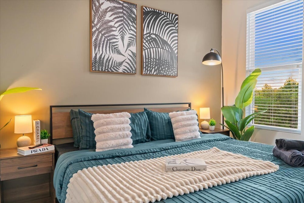 Luxe King 3br Townhouse In Uptown Clt - Charlotte, NC