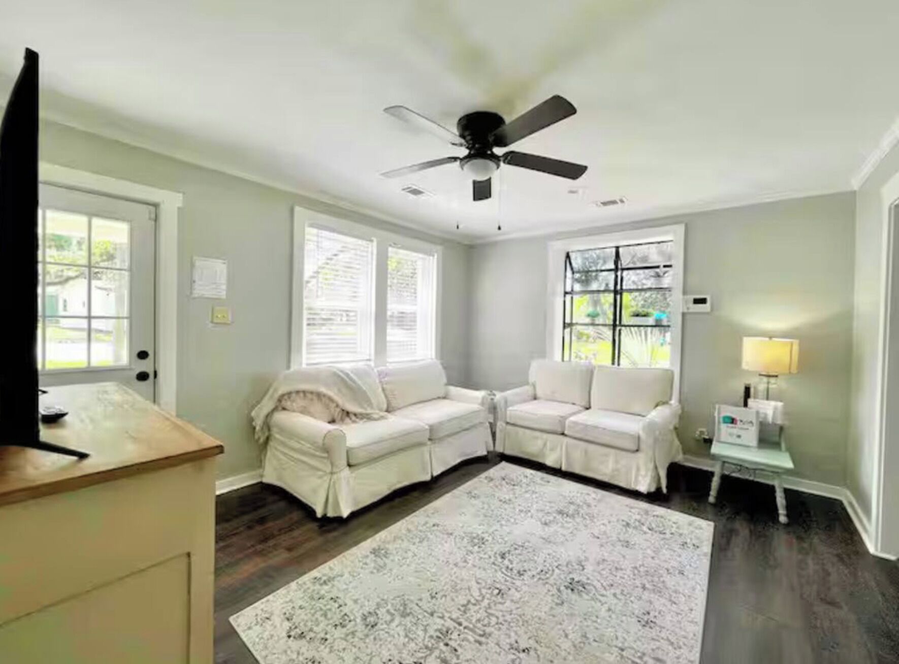 Turning Tide Cottage - Sleeps 4! - Port Royal, SC