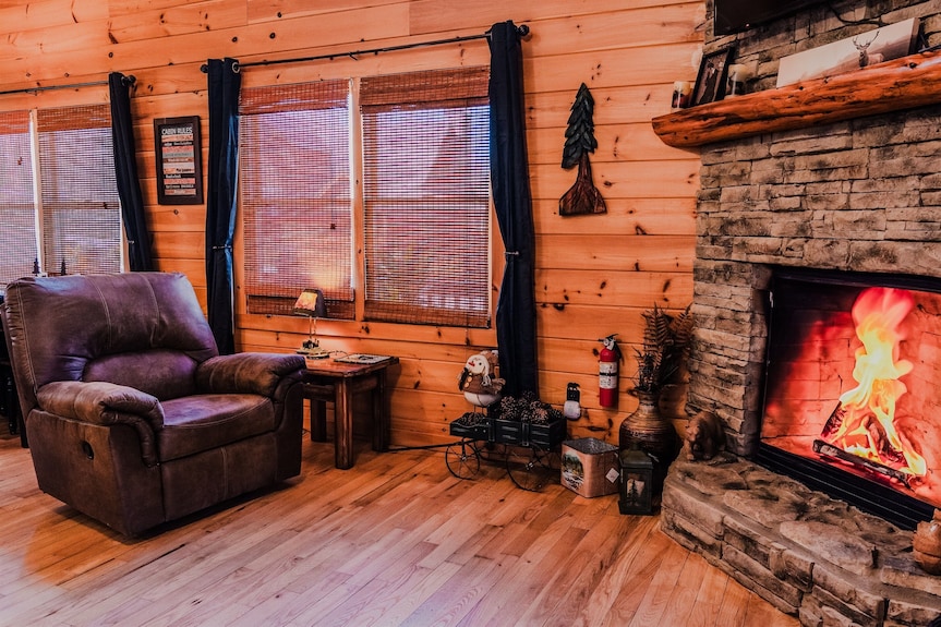 Pet Friendly Hot Tub, Game Room 3min To Dt - Blue Ridge, GA