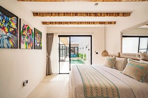 Villa de Luxo, pátio, vista para a piscina | Vista do quarto