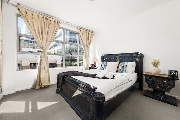 A Stylish Apt For 6 Right Next To Darling Harbour - Surry Hills