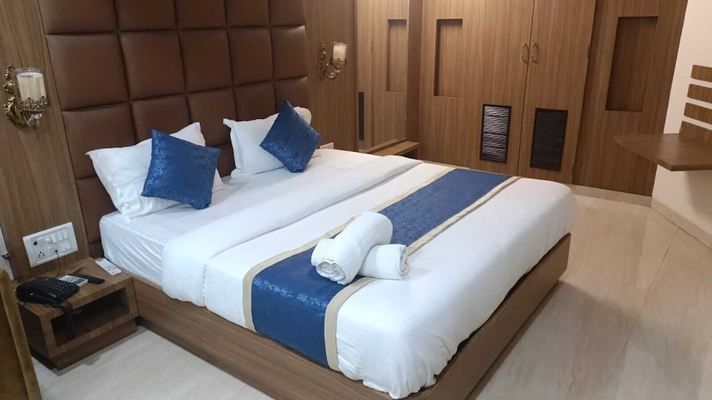 Hotel JK Regency with 26 Rooms & a Conference Hall with 50 to 80 pax ...