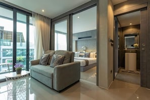 Apartamento, varanda | Sala de estar