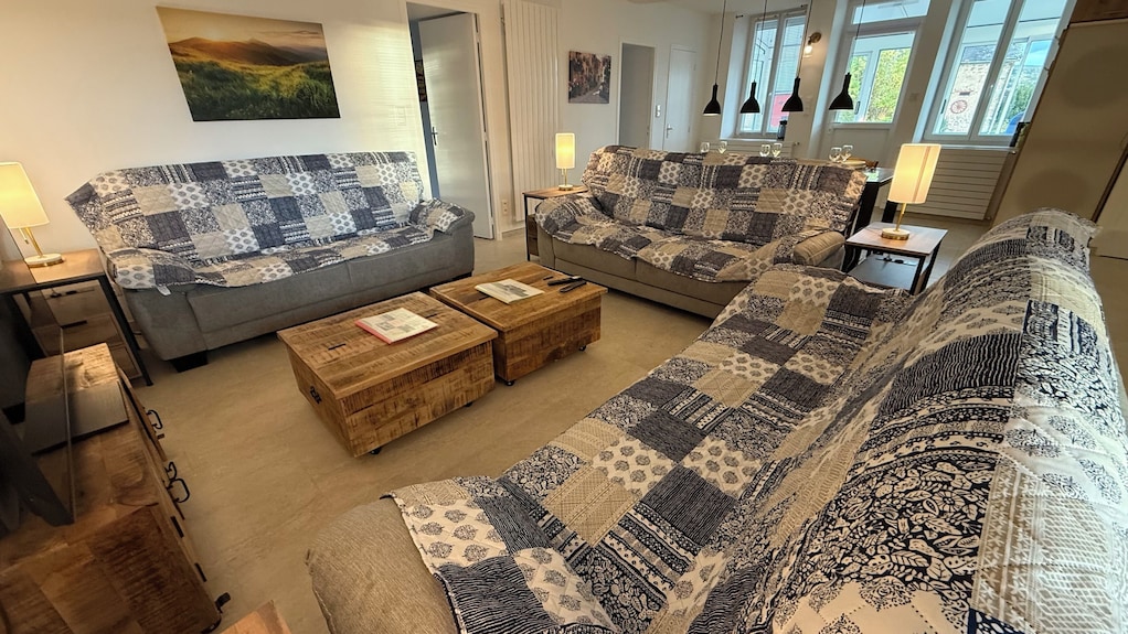 Chaintre La Ferme. Grande Maison Confortable Avec Vue Superbe Sur La Vallée - Château-Chinon(Ville)