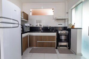 Apartamento clássico, 3 quartos, cozinha | Cozinha privada
