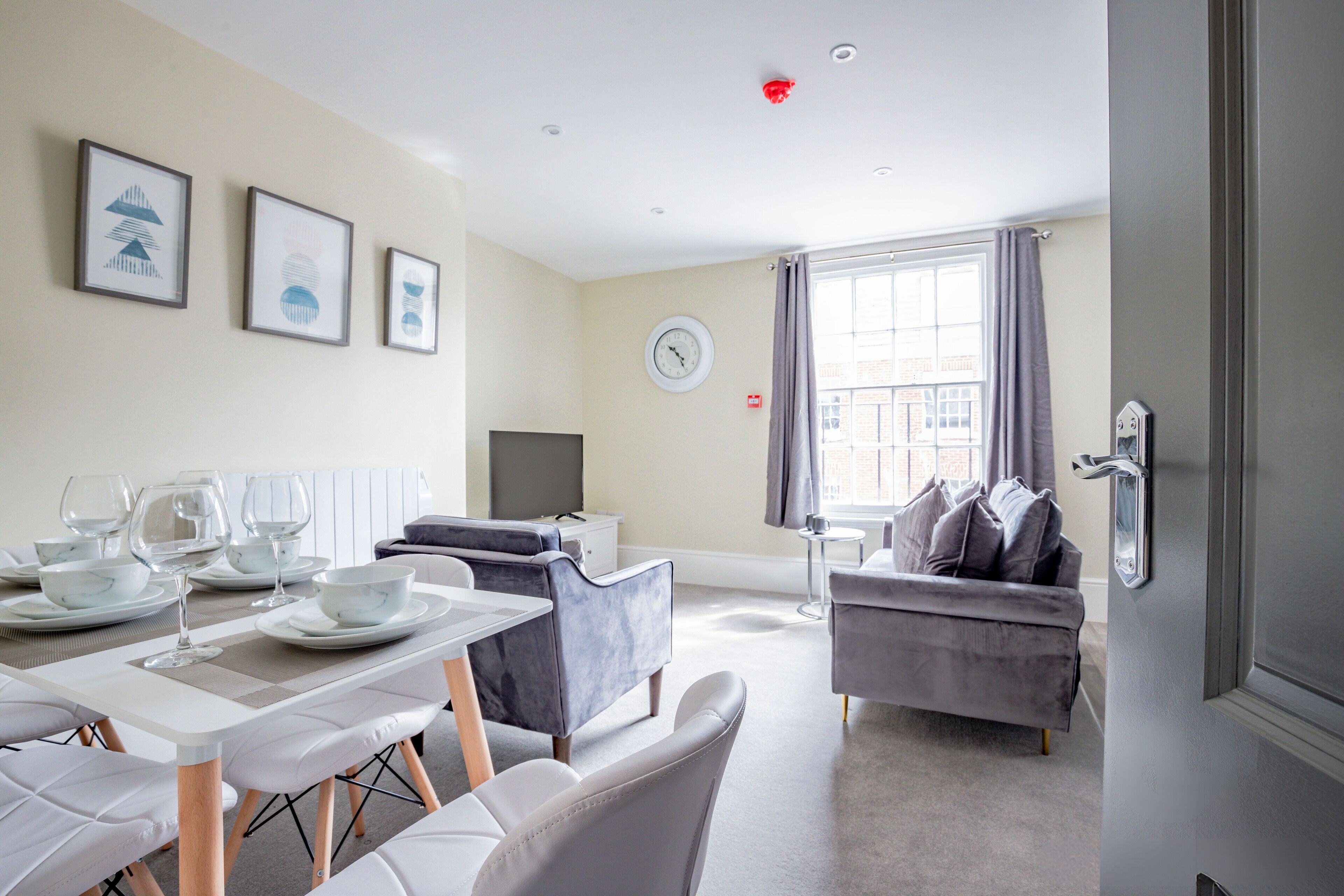 Whiskawayhomes Shaw Street Apartment 8 - Worcester, UK