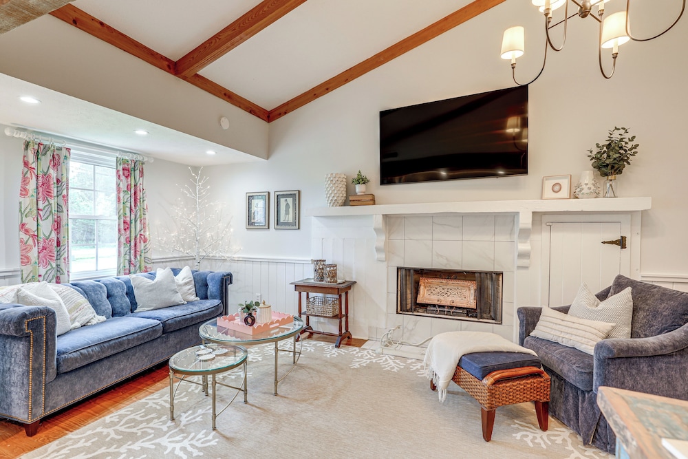 3 Mi To Beach: Pawleys Island Cottage - South Carolina