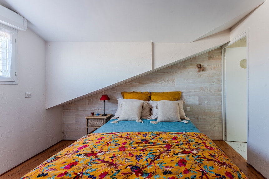 Chambre D'hôtes « La Chambre Curry Du Bassin » Avec Jardin Privé Et Wi-fi - Arcachon