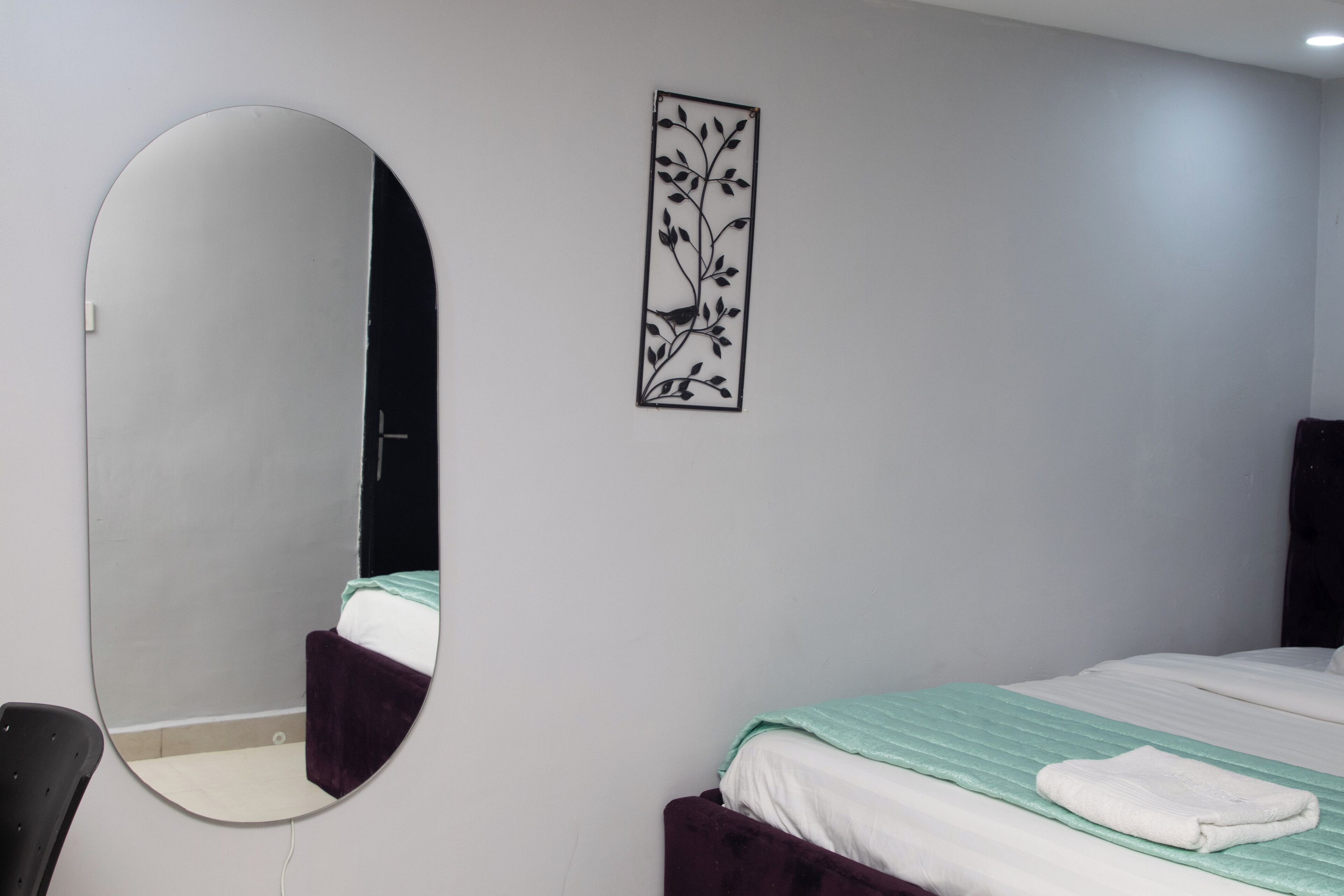 Garnet 1-bedroom Apartment In Welcoming Lagos With Ac - Lagos