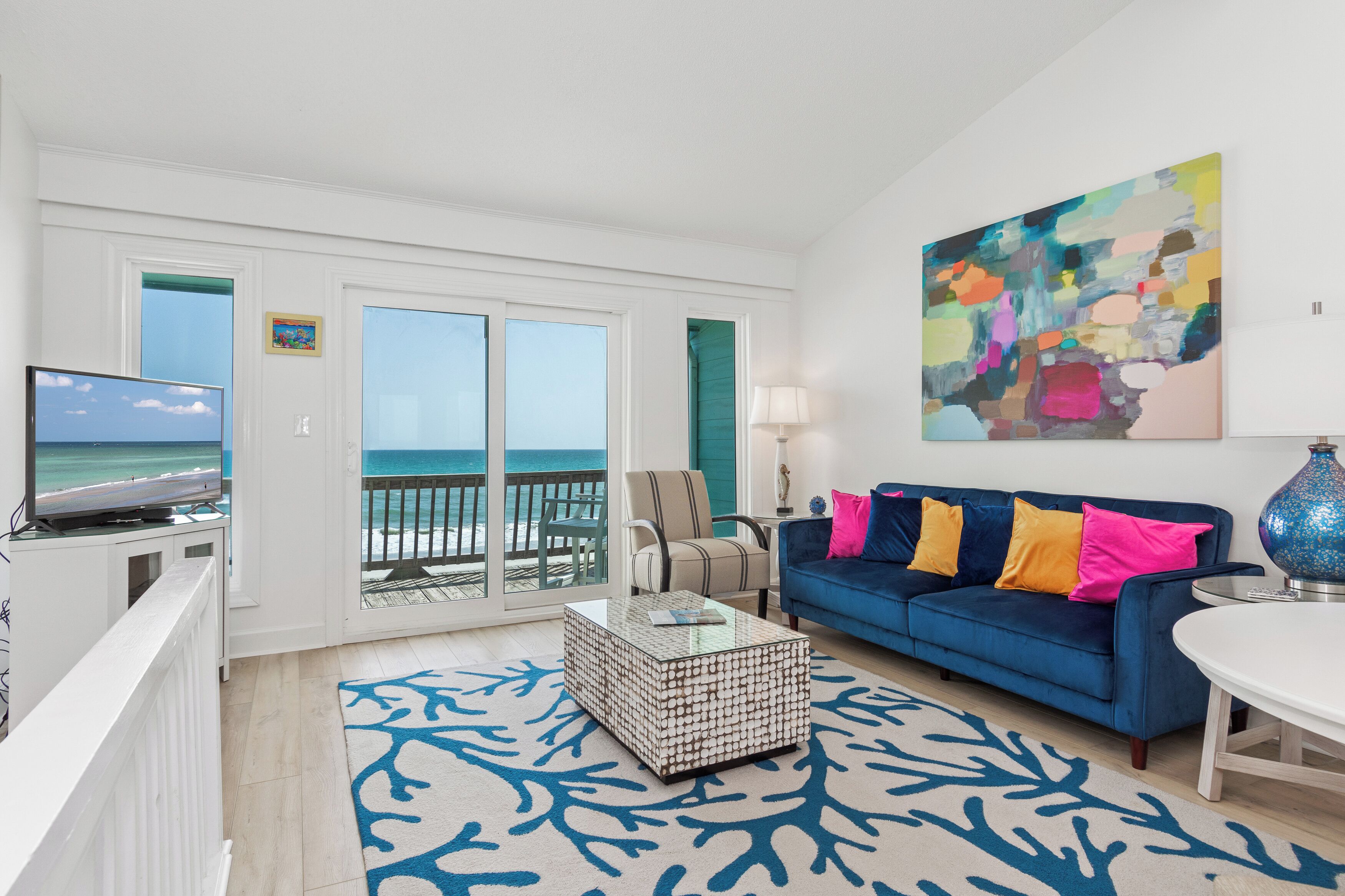 Oceanfront 2 Br Duplex West W/ Panoramic Views, Sundeck, Balconies & Beachfront - Emerald Isle, NC