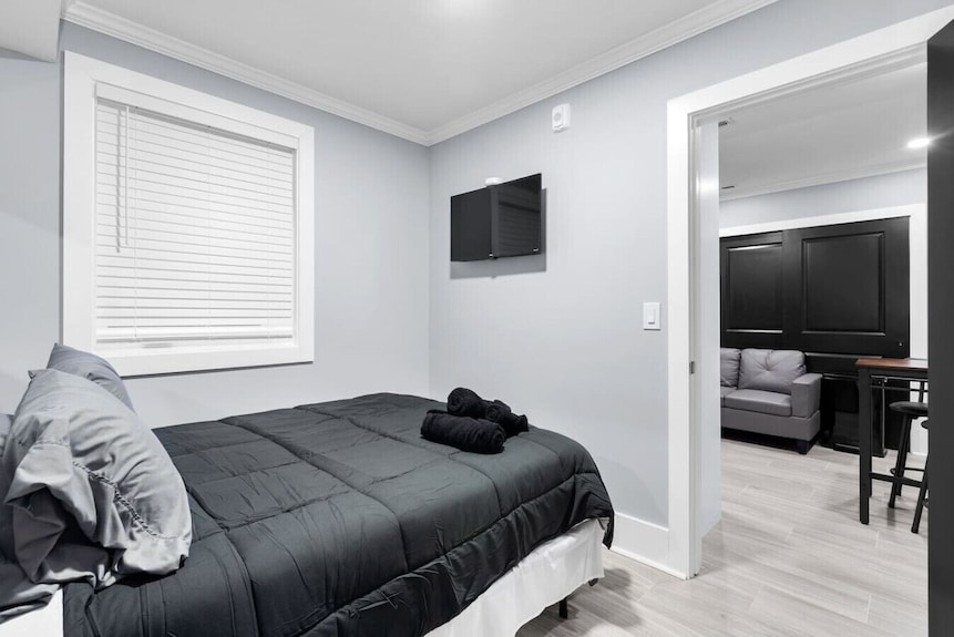 The District Den+newbuild Unit+1bed+1bath+parking - Washington, DC