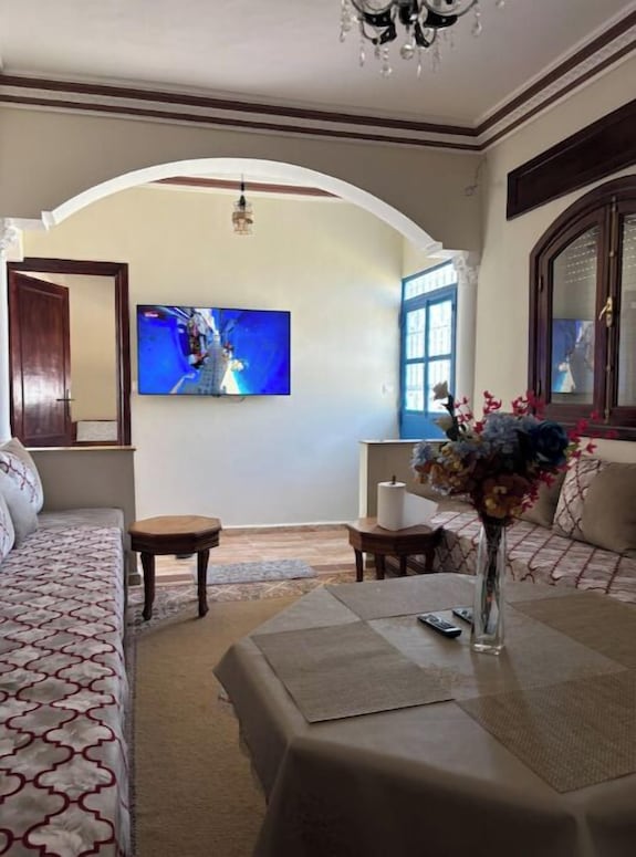 Escape To The Beautiful Mountains Of Chefchaouen - Chefchaouen